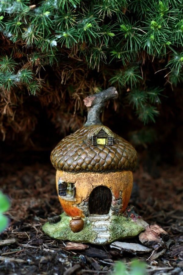 Prepare For An Awesome Autumn With Faylin The Fall Fairy